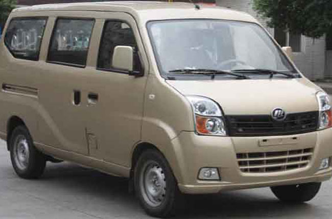 Lifan Minivan Pass 1.3 2011 - Conduciendo.com