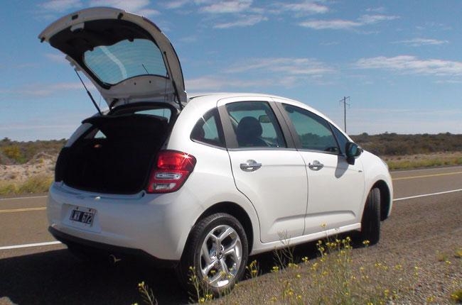 Citroën presentó al nuevo C3 en el sur argentino - Conduciendo.com