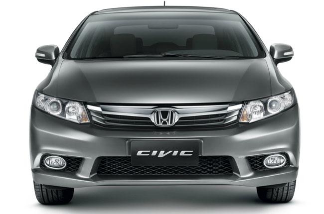 Test: Honda Civic EXS - Conduciendo.com