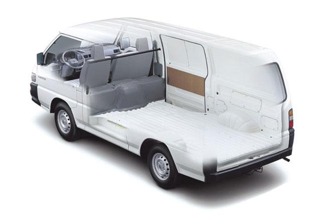 Mitsubishi L300 Cargo Gas AA 2013 - Conduciendo.com