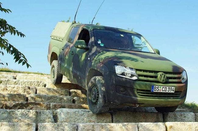 Volkswagen Amarok M, lista para el combate - Conduciendo.com