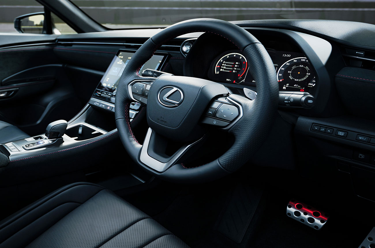 Lexus LBX Morizo RR: el "Jefe" de los SUVs deportivos - Conduciendo.com