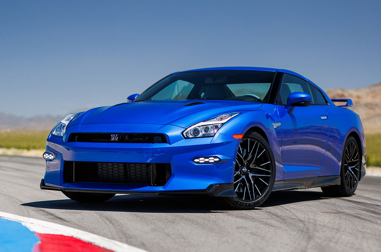 GT-R Skyline Edition T-Spec Takumi Edition- Conduciendo.com